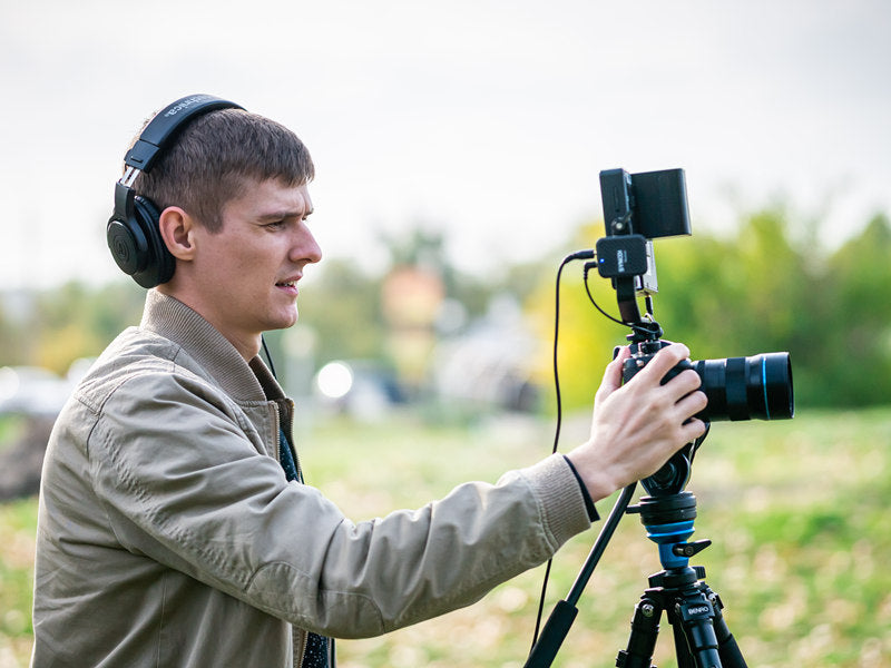 Beginners' guide: Why does mic monitoring matter? – SYNCO